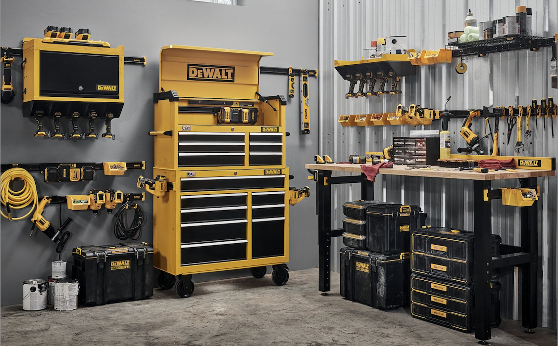 Dewalt steel tool box store
